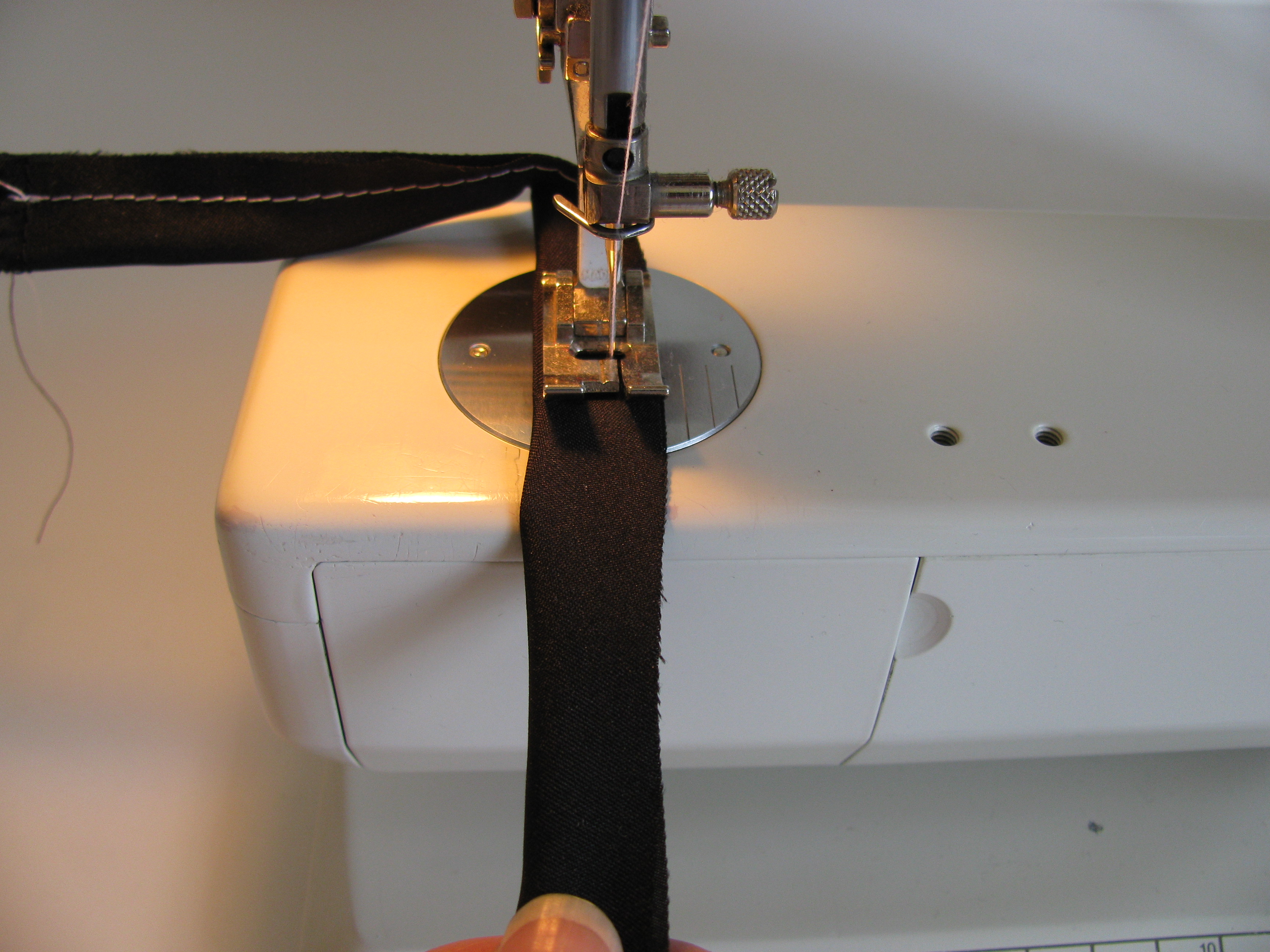 Spaghetti Straps…Let’s make some! – The Sewing Garden