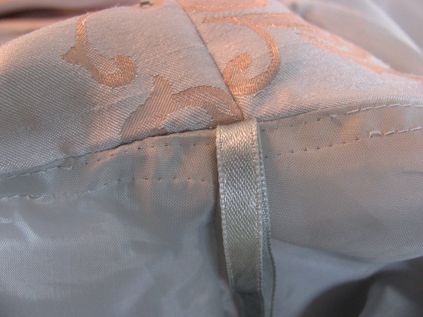How To Take In The Bust on a Dress or Top – The Sewing Garden