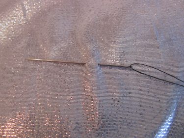 Tailor Tacks…Instead of Pins – The Sewing Garden