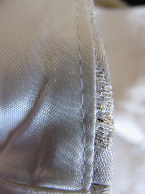 How To Shorten Shoulder Straps on Your Dress or Top – The Sewing Garden