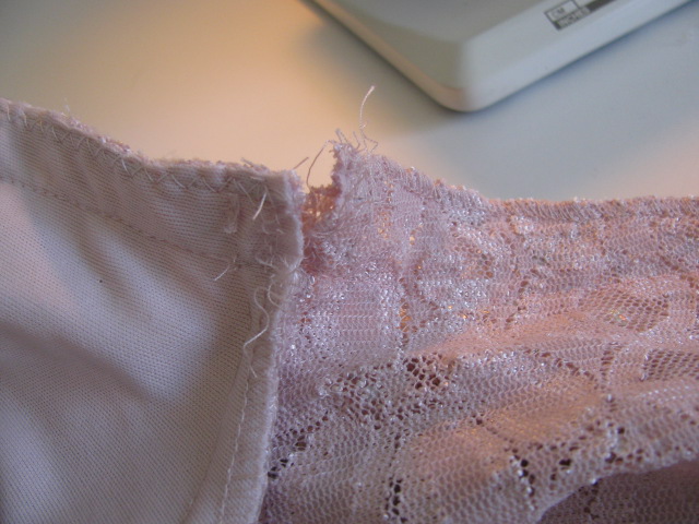 How To Take in Side Seams and Facings – The Sewing Garden