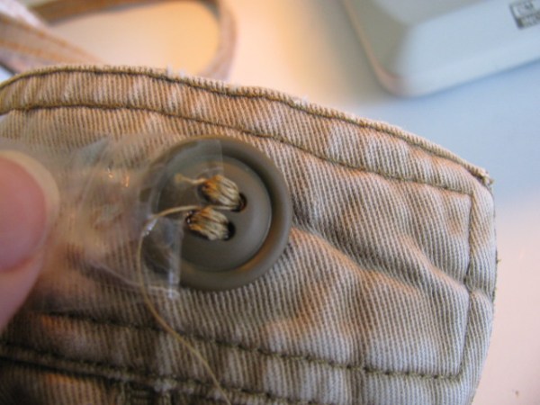 How To Sew a Button on By Machine – The Sewing Garden