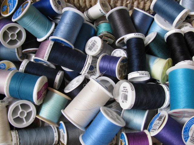 What Brand of Thread Should You Use? – The Sewing Garden