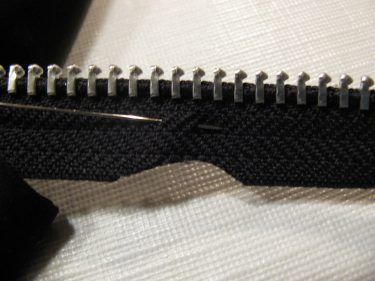 How To Replace a Zipper in a Jacket or Coat – The Sewing Garden