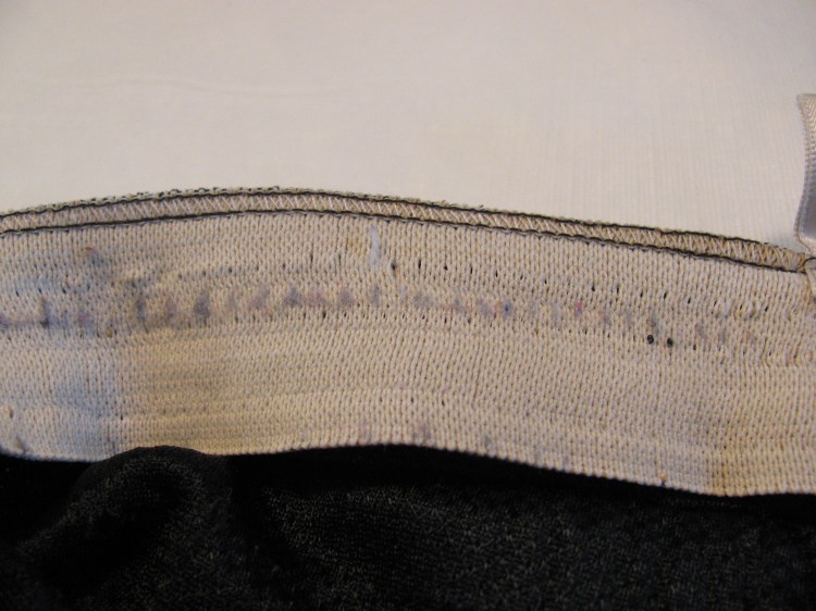 Replace the Elastic in Your Waistband – The Sewing Garden