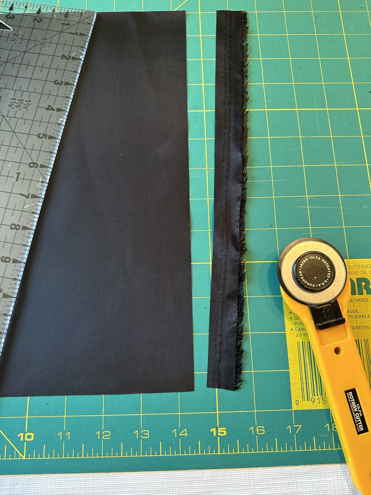 How to Sew a Nylon Bag For Your Fishing Pole – The Sewing Garden